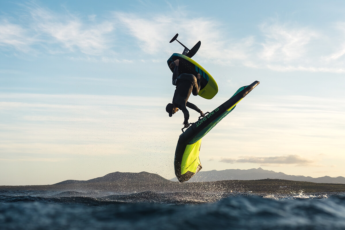 Slingshot SlingWing V3 HH - Foiling Magazine