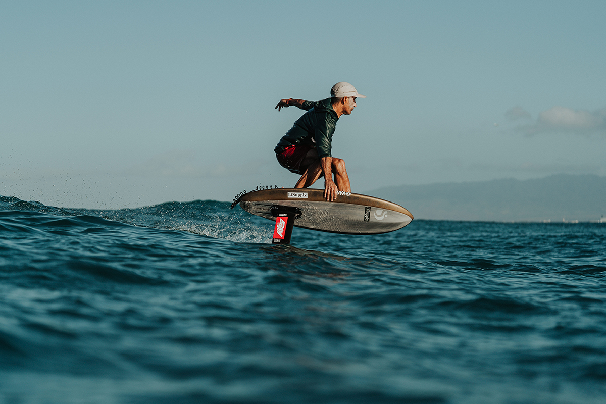 AXIS Spitfire - Foiling Magazine