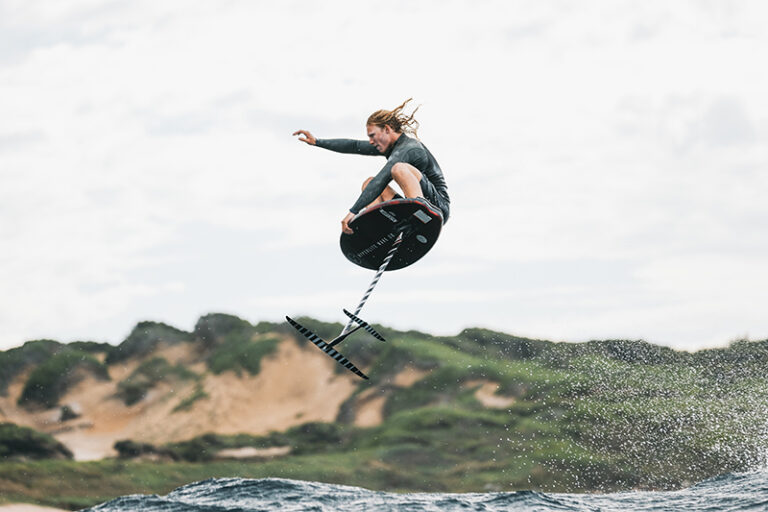 SHREDHEADS - Foiling Magazine