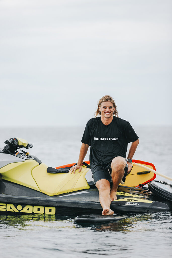 SHREDHEADS - Foiling Magazine