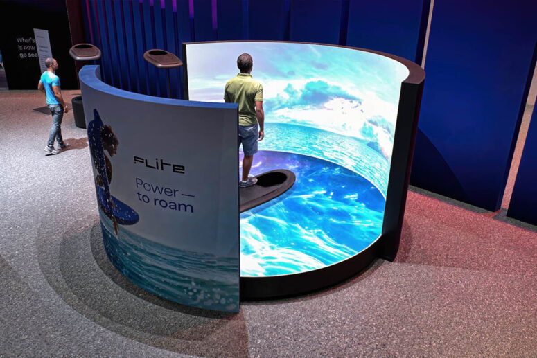 Fliteboard simulator at CES 2025 - Foiling Magazine