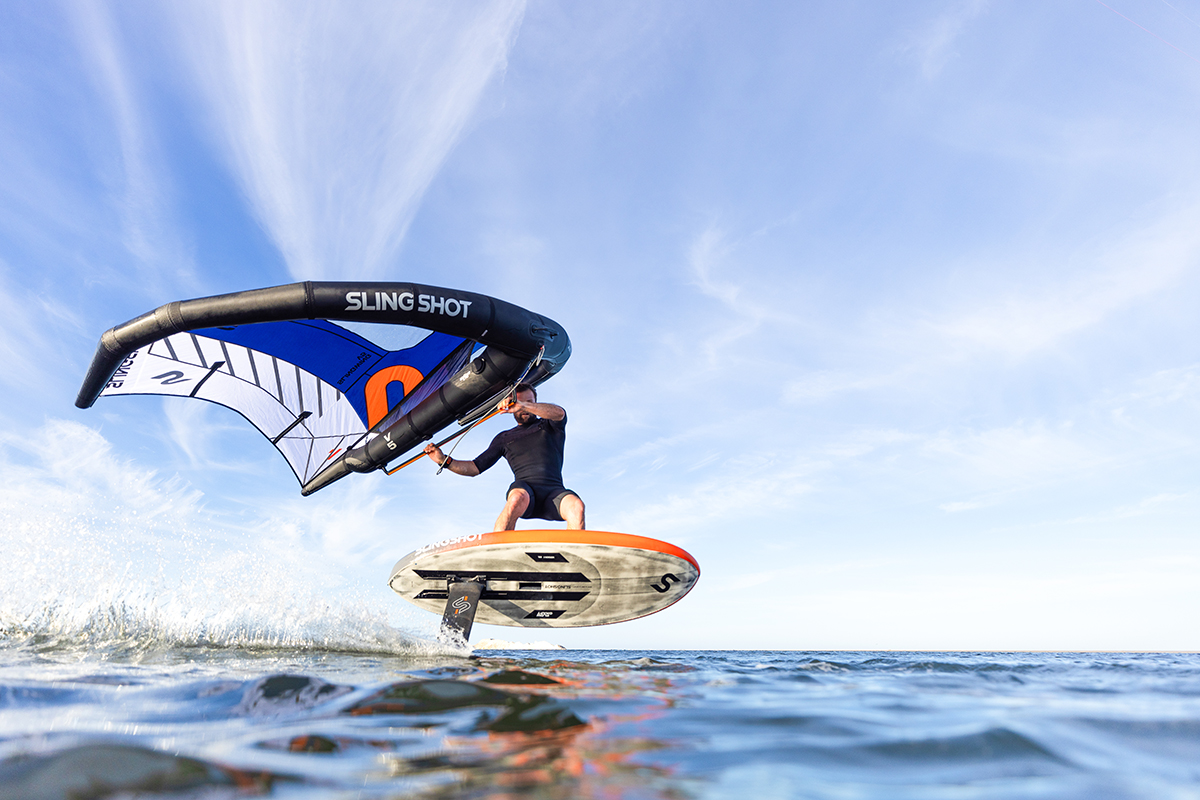 The Innovator: Slingshot One-Lock™ Screwless Foil System - Foiling Magazine